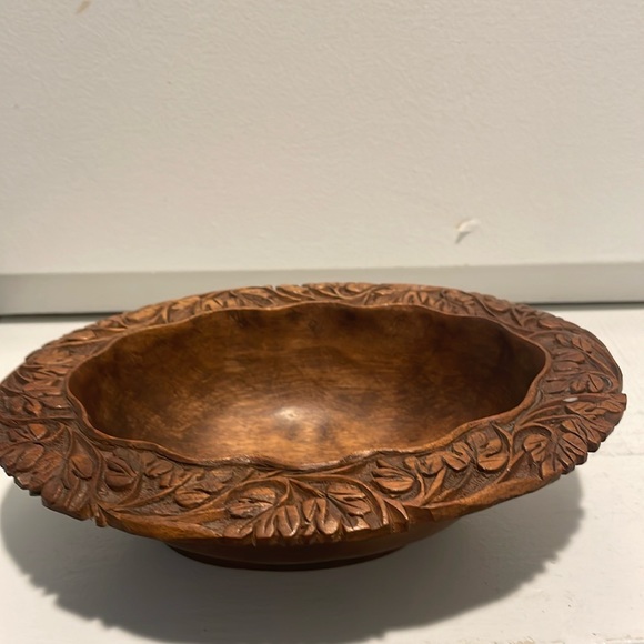 Kashmir | Other | Vintage Wooden Jali Cut Walnut Engraved Oval Shape ...